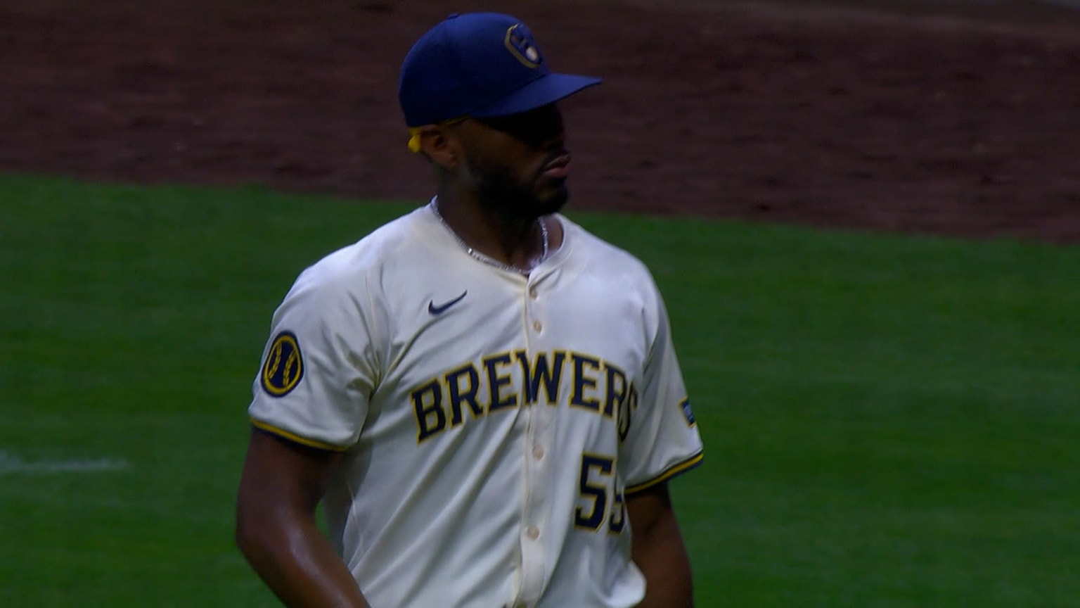 Elvis Peguero secures the Brewers' save, 3-1 | 06/25/2024 | Milwaukee ...