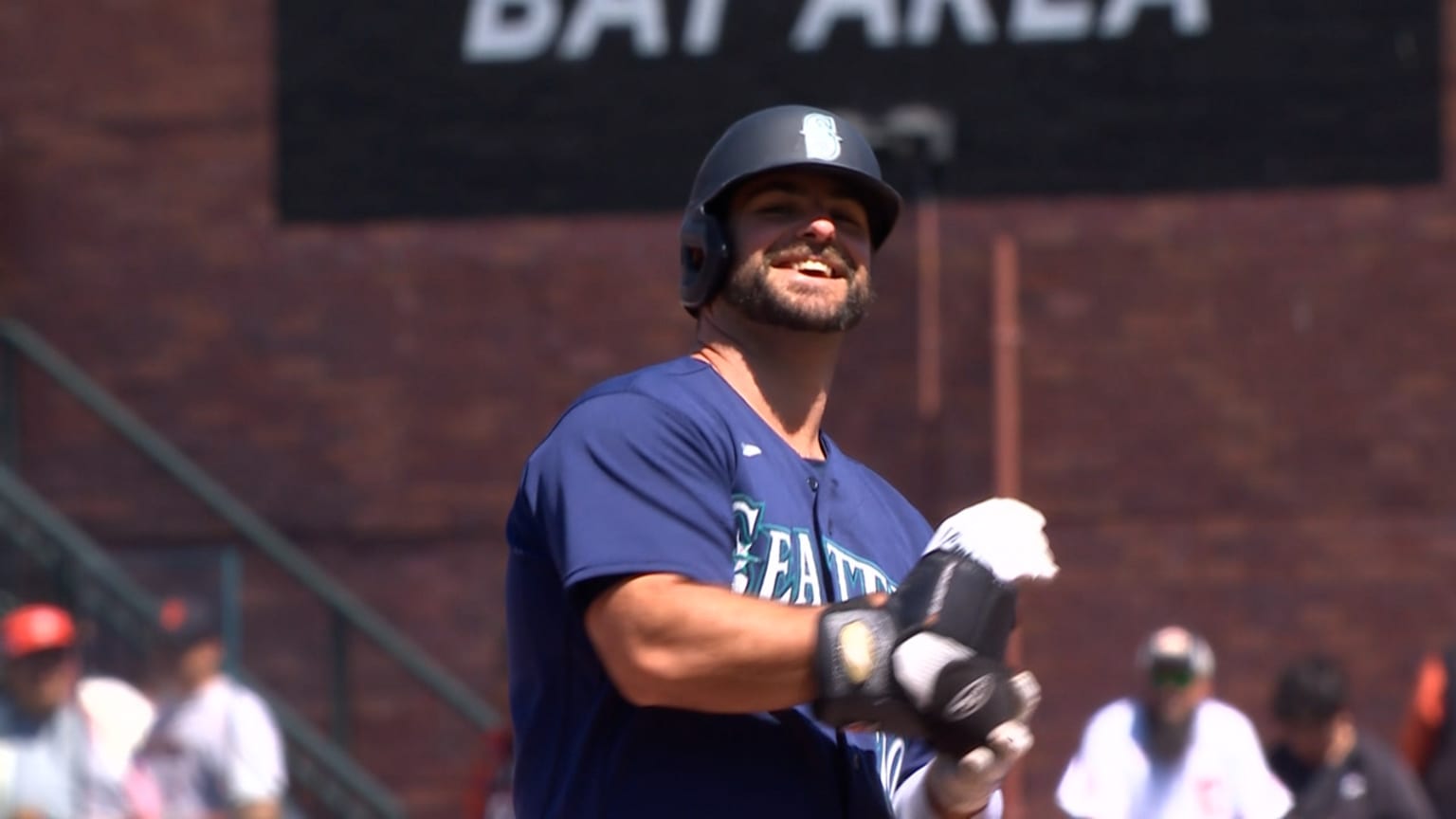 Mike Ford pega 4 hits incluido HR ante los Gigantes ( | 04/07/2023 ...