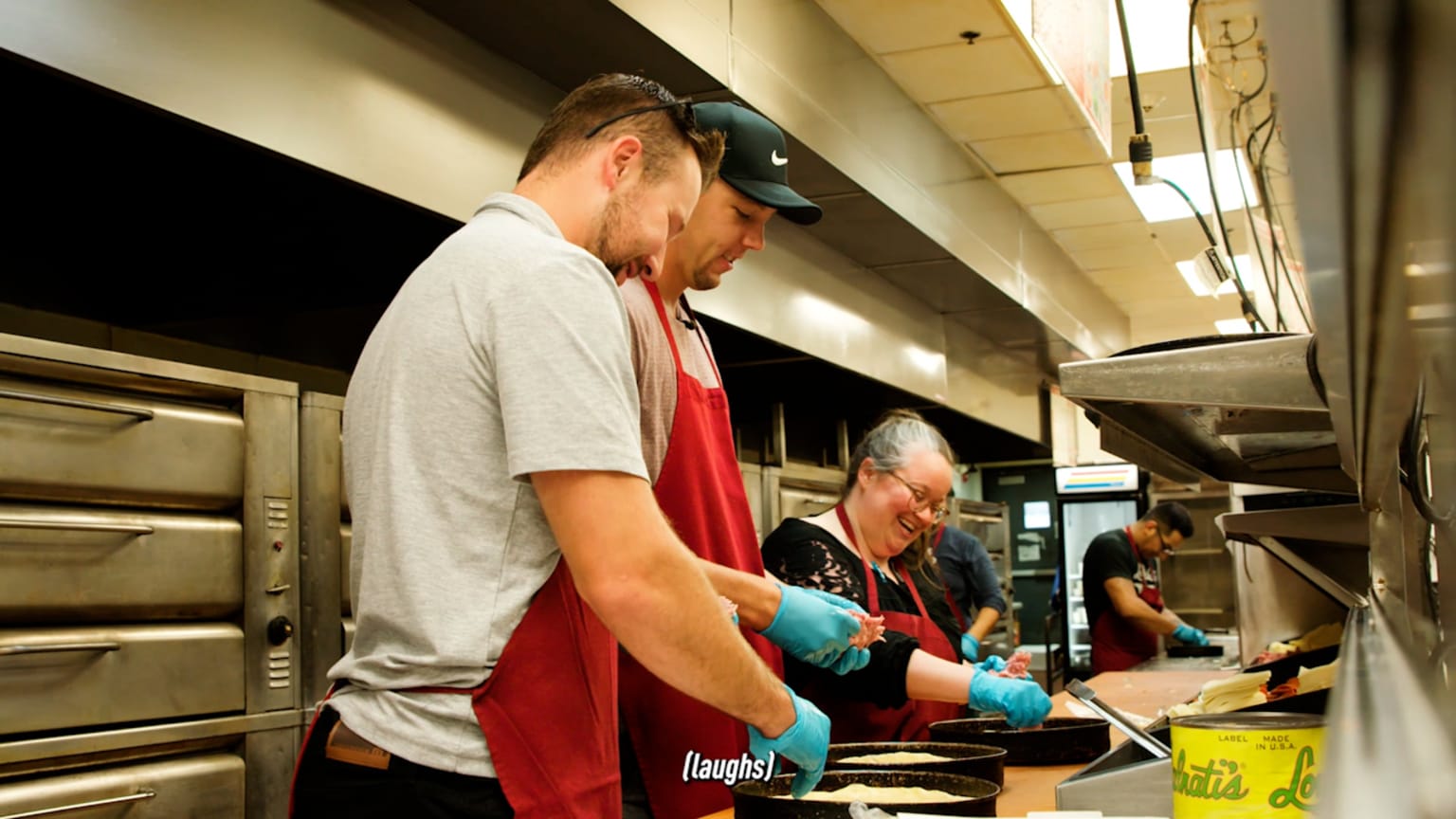 Cal Raleigh & Logan Gilbert Make Deep Dish Pizza | 09/14/2023 | Seattle ...