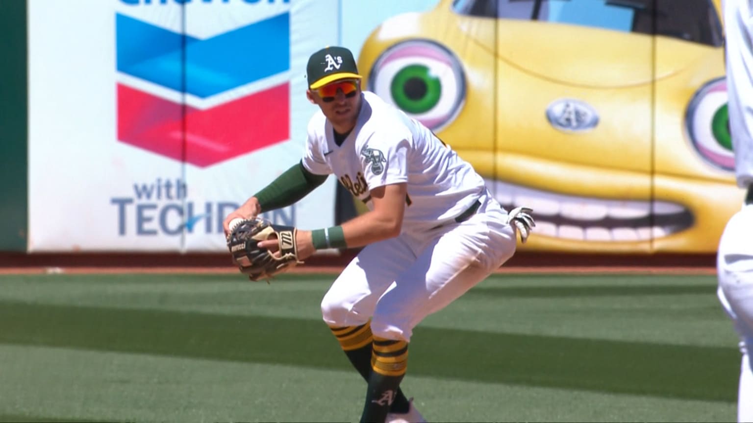 Brett Harris' sliding stop | 05/08/2024 | Athletics