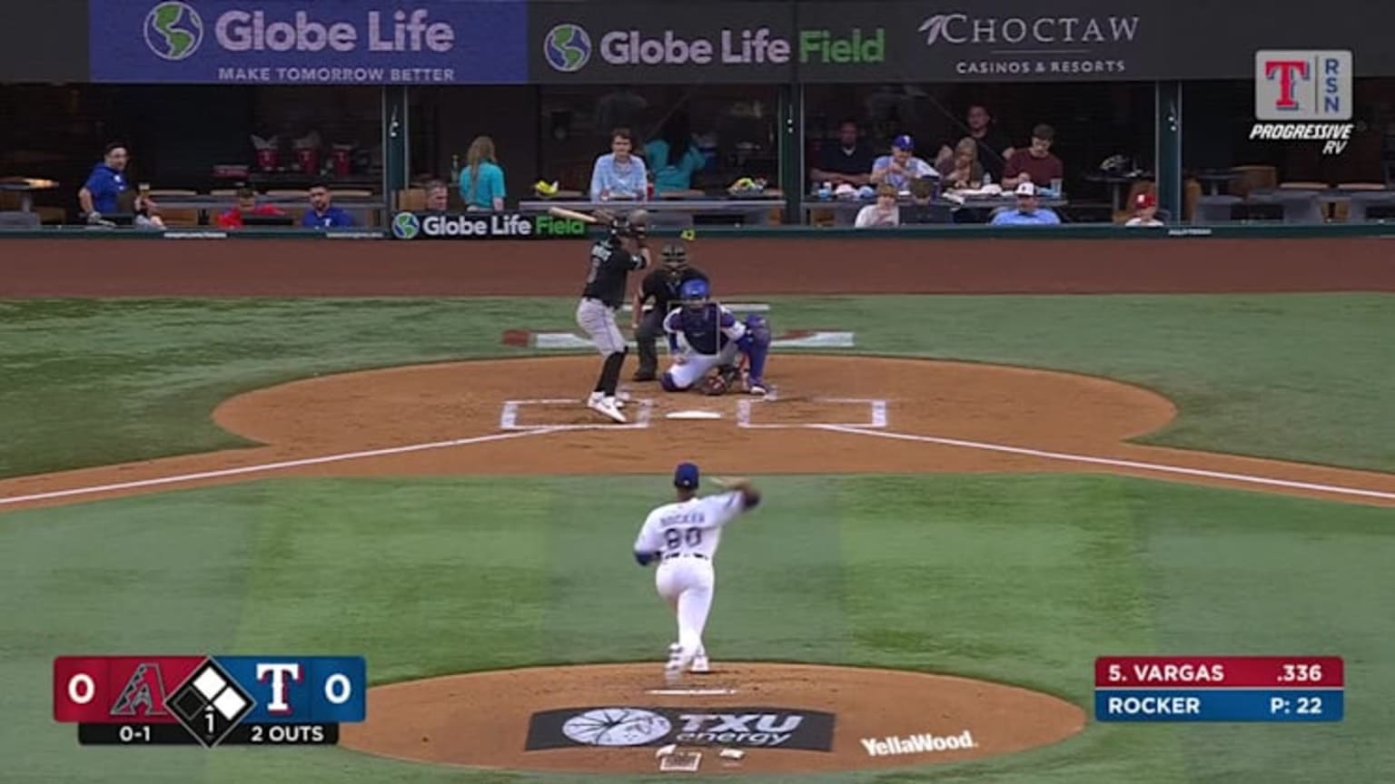 Corey Seager's slick sliding stop | 05/13/2026 | MLB.com