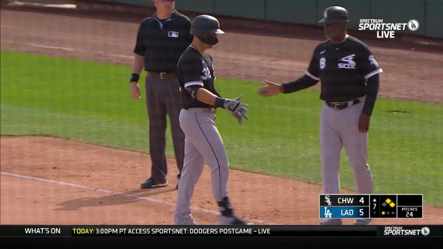 Gavin Sheets grounds an RBI single to center field | 03/05/2023 ...