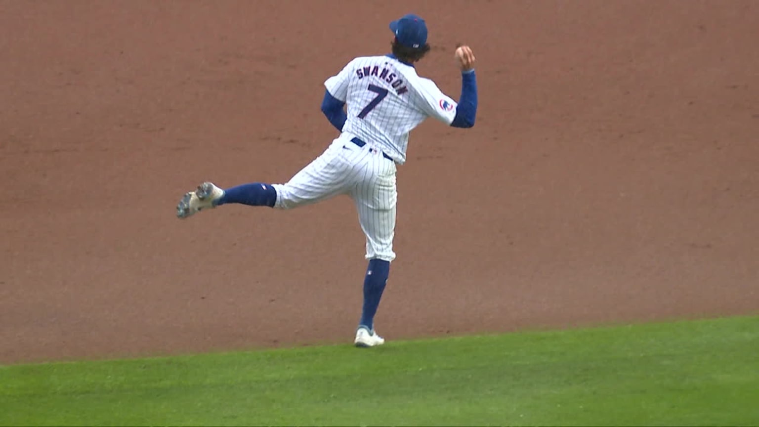Dansby Swanson's slick play | 04/07/2024 | Chicago Cubs