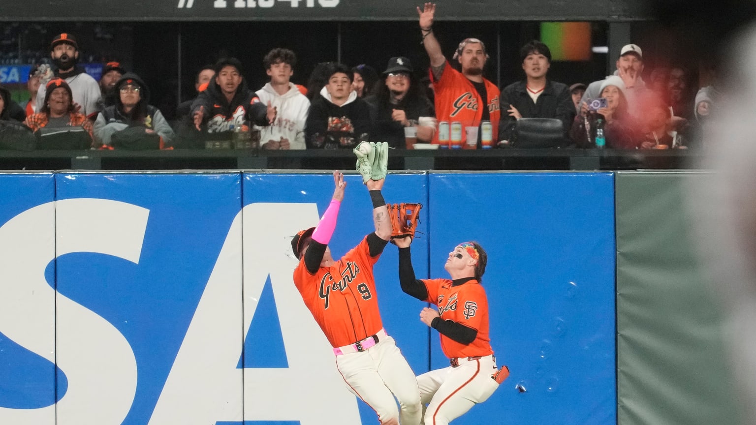 Harrison Bader's WILD catch | 05/22/2026 | San Francisco Giants