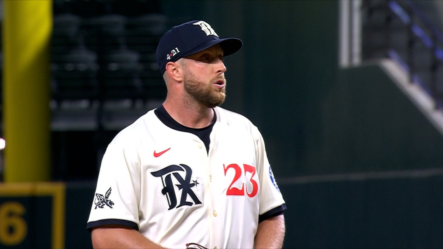 Merrill Kelly strikes out Jeremy Peña | 09/05/2025 | Texas Rangers