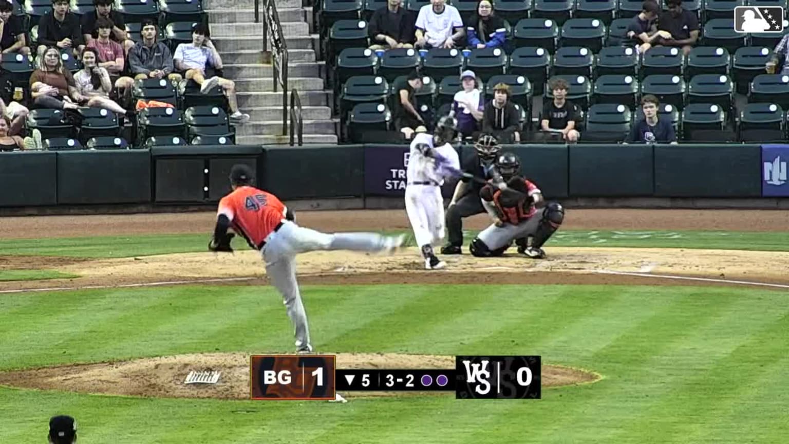 Samuel Zavala's go-ahead two-run home run | 05/24/2024 | Chicago White Sox