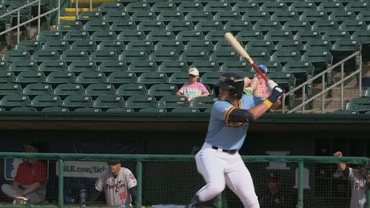 Cooper Kinney's four-hit game | 04/21/2025 | Tampa Bay Rays