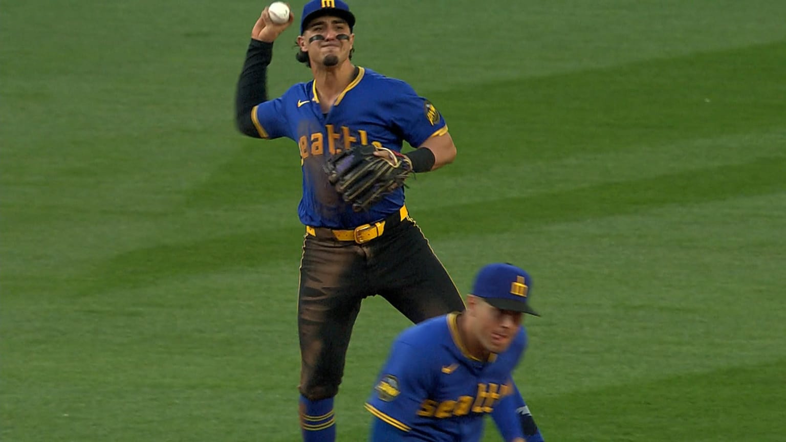 Josh Rojas' jumping throw | 05/10/2024 | Seattle Mariners