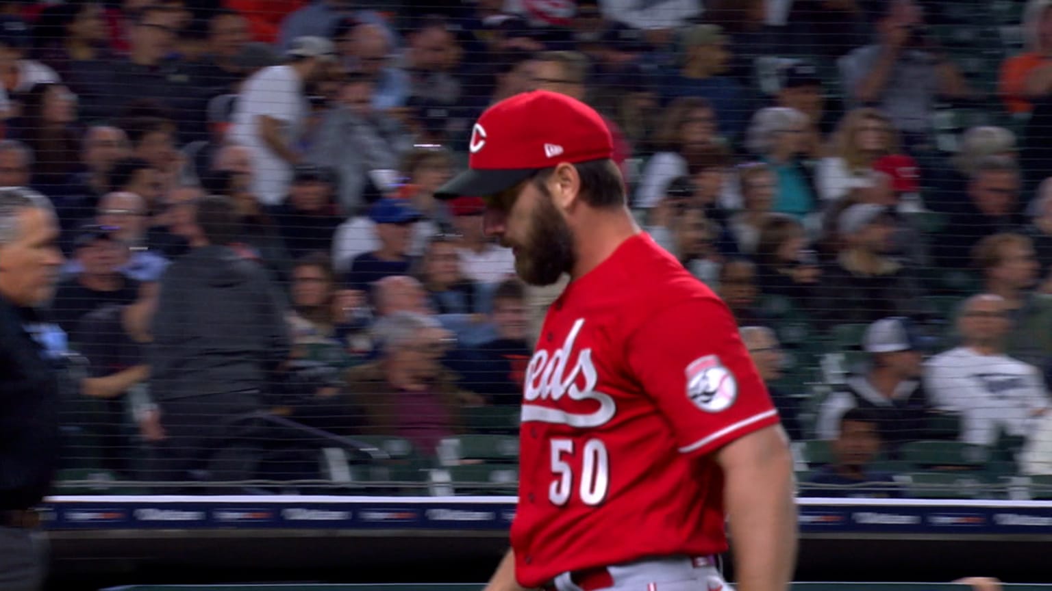 Sam Moll escapes bases-loaded jam in 5th | 09/13/2023 | Cincinnati Reds