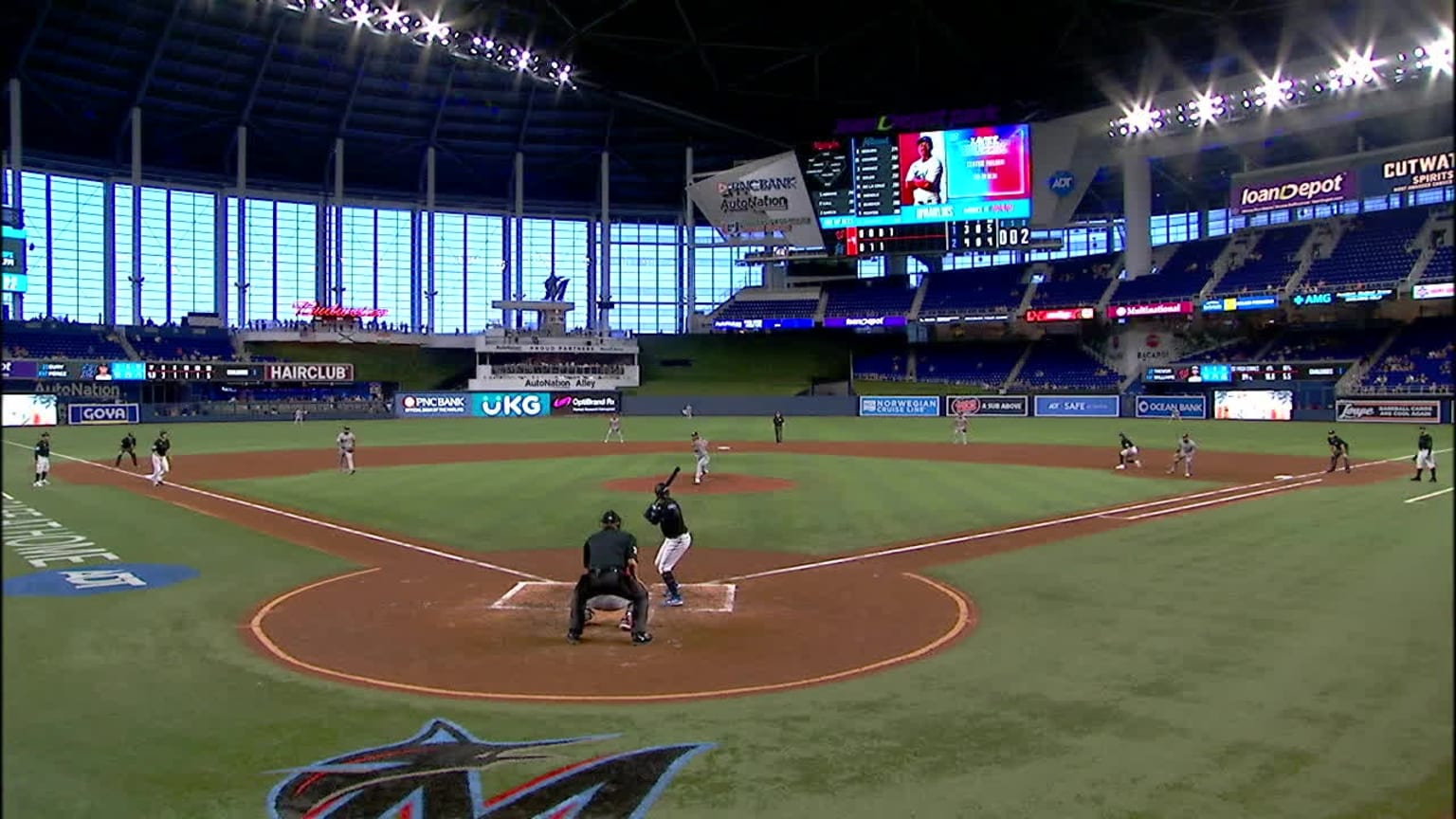 Xavier Edwards hits an RBI single to right field | 05/18/2023 | Miami ...