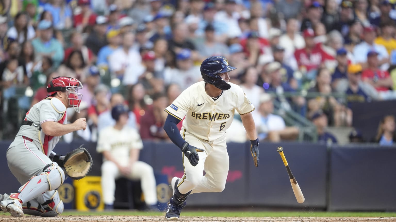 Isaac Collins' game-tying two-run single | 09/01/2025 | Milwaukee Brewers