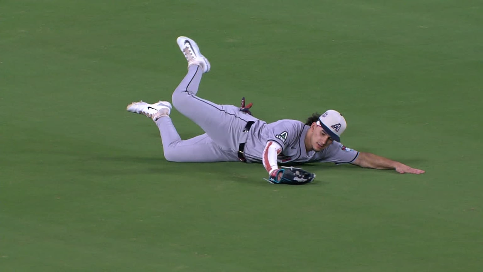 Alek Thomas makes an incredible catch in the 8th | 07/04/2024 | Arizona ...