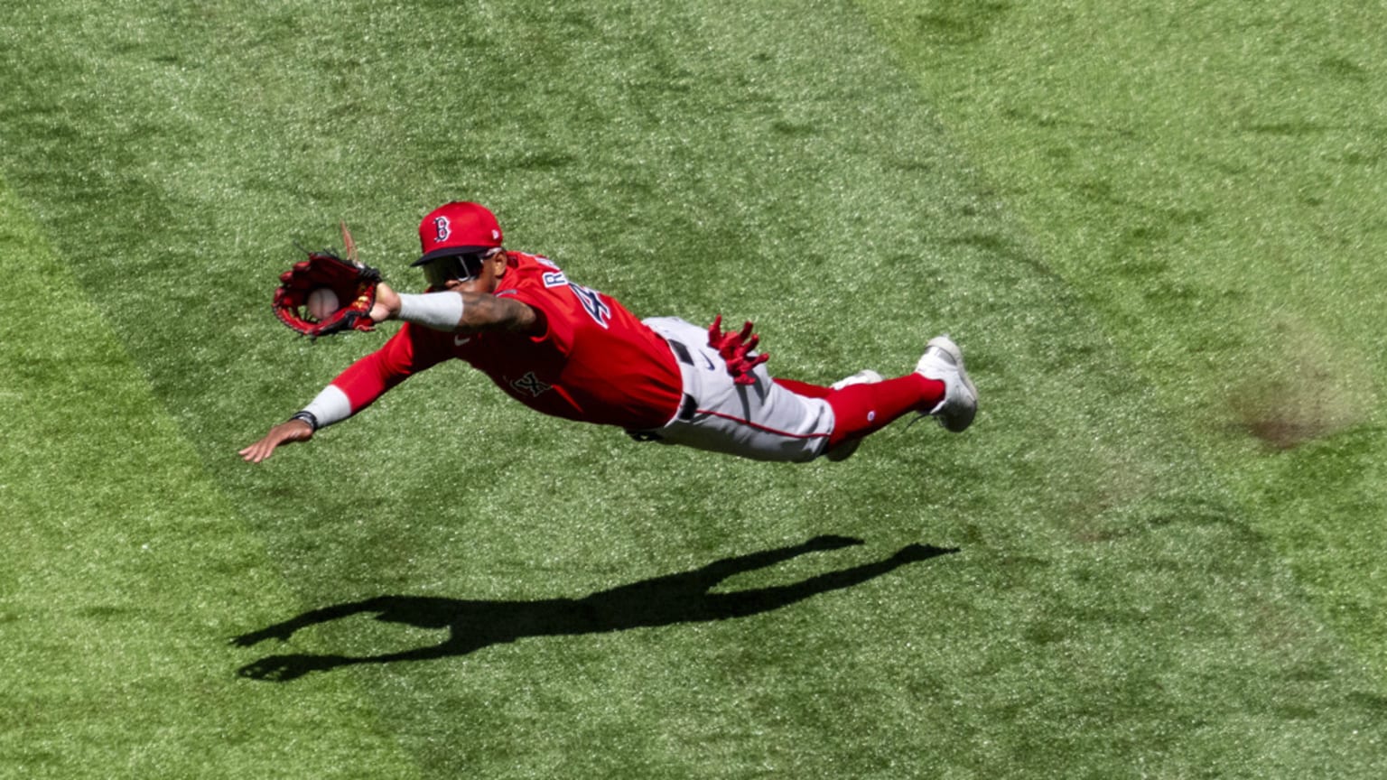 Ceddanne Rafaela makes an amazing diving catch | 03/26/2024 | Boston ...