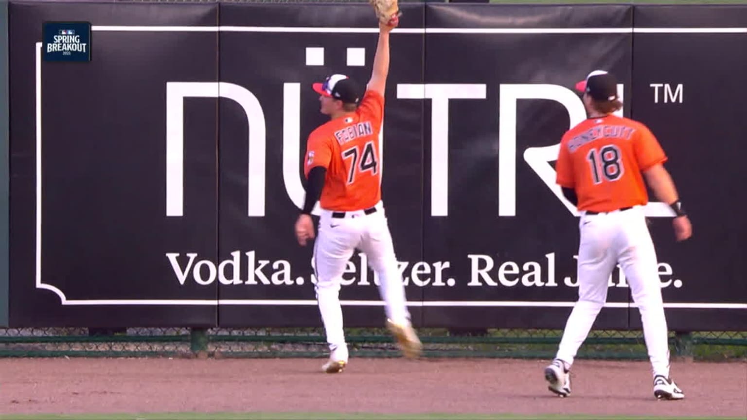 Jud Fabian's running catch | 03/15/2025 | MLB.com