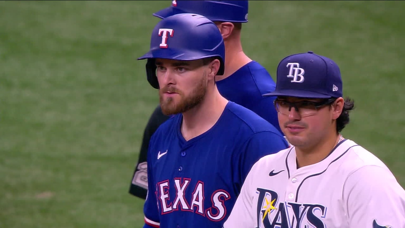Jared Walsh's RBI single | 04/01/2024 | Texas Rangers