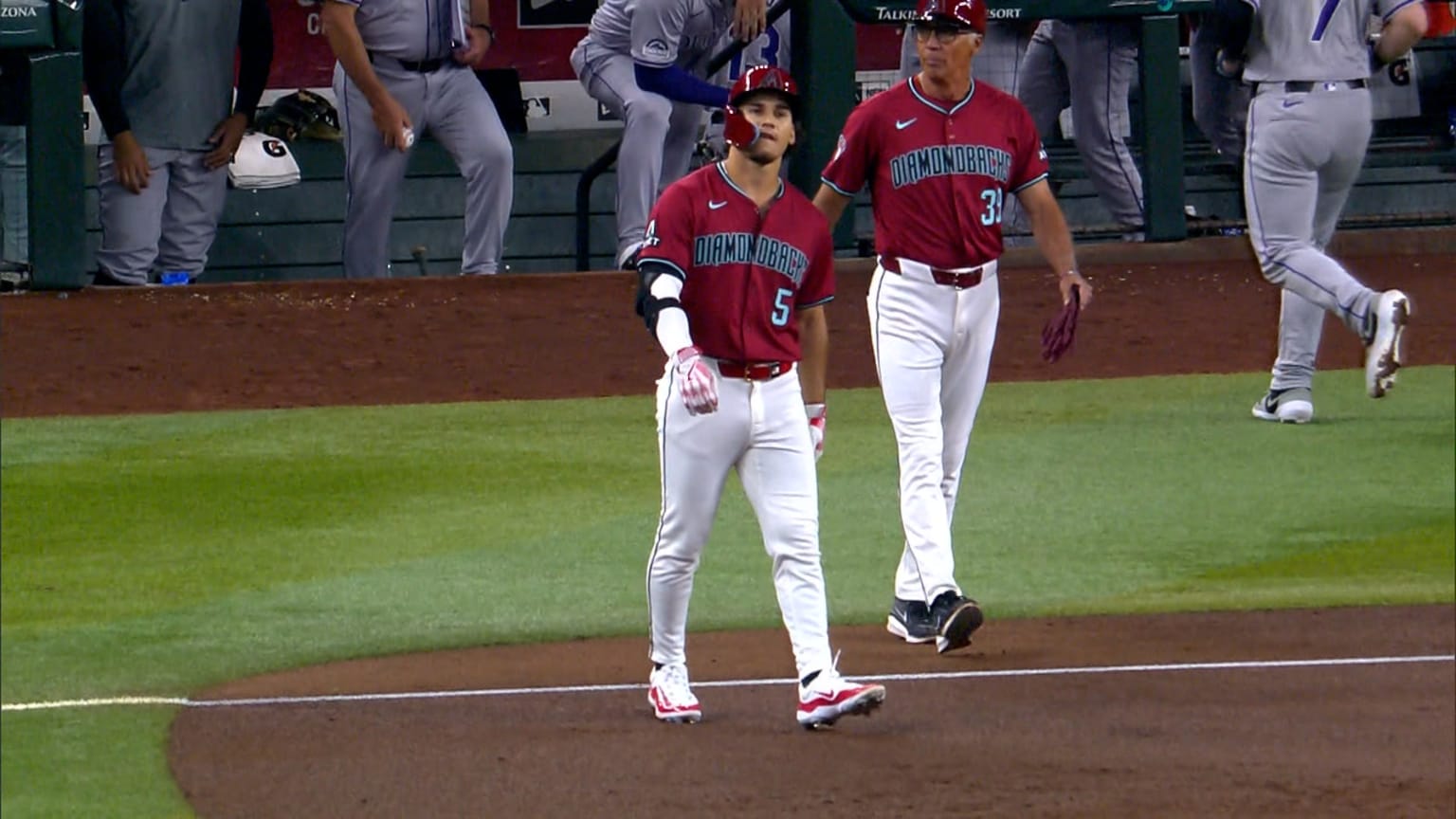 Alek Thomas gets injured on his way to first base | 03/31/2024 ...