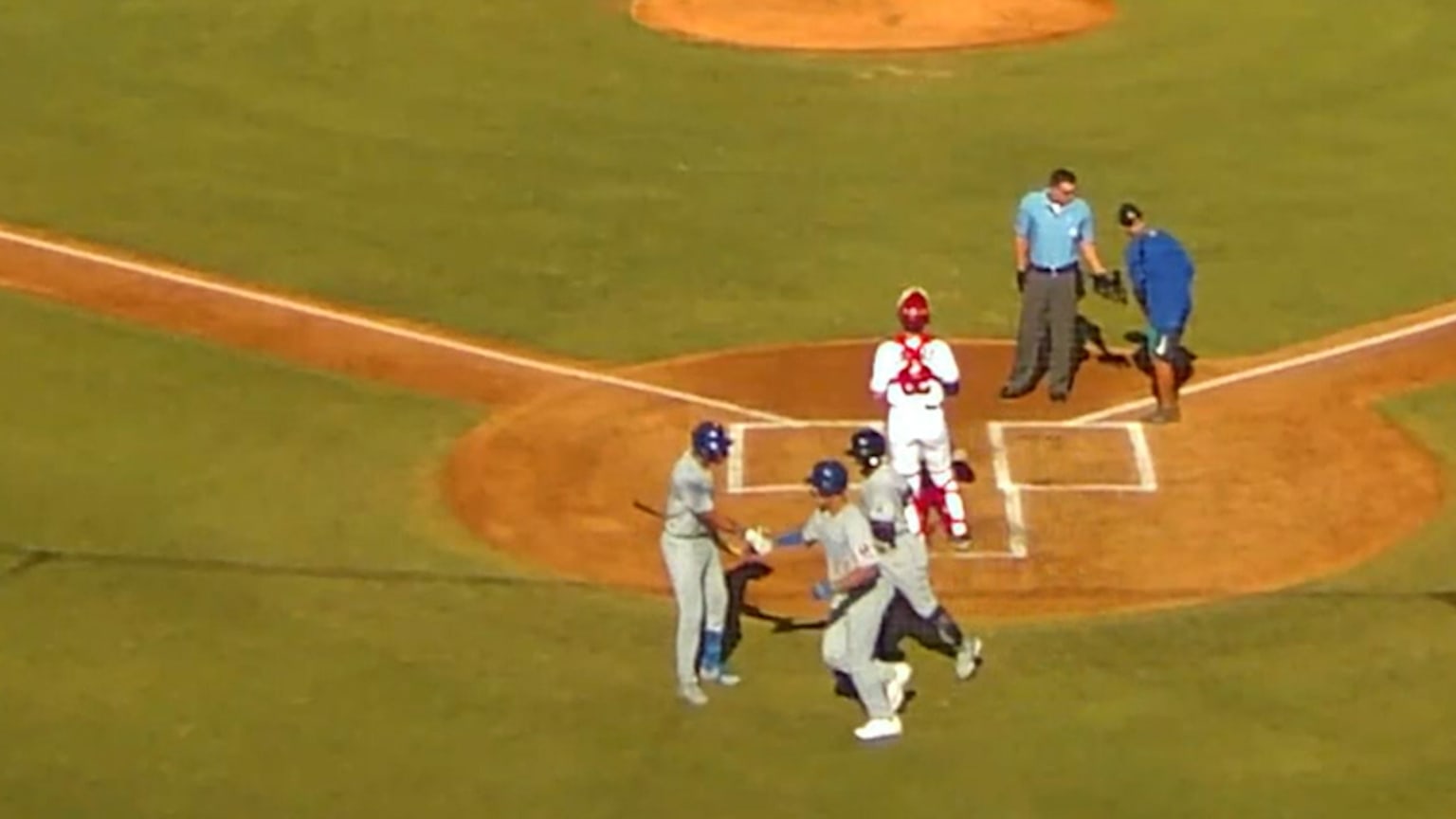 Matt Mervis hits a two-run home run in the 1st inning | 10/08/2022 ...