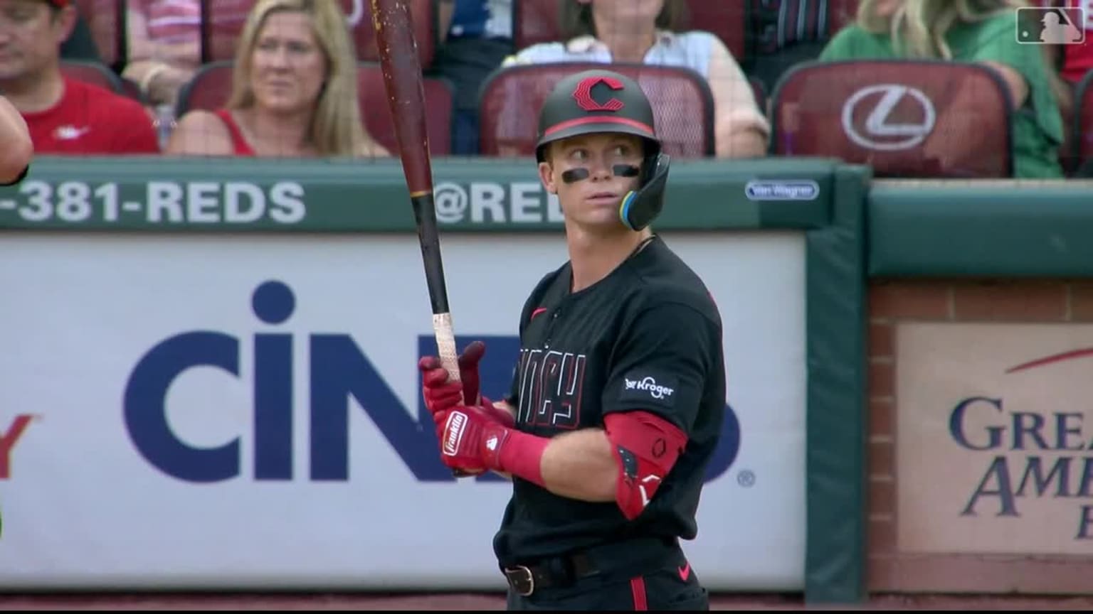 The Reds plate five runs in extras, rally past Padres | 06/30/2023 ...