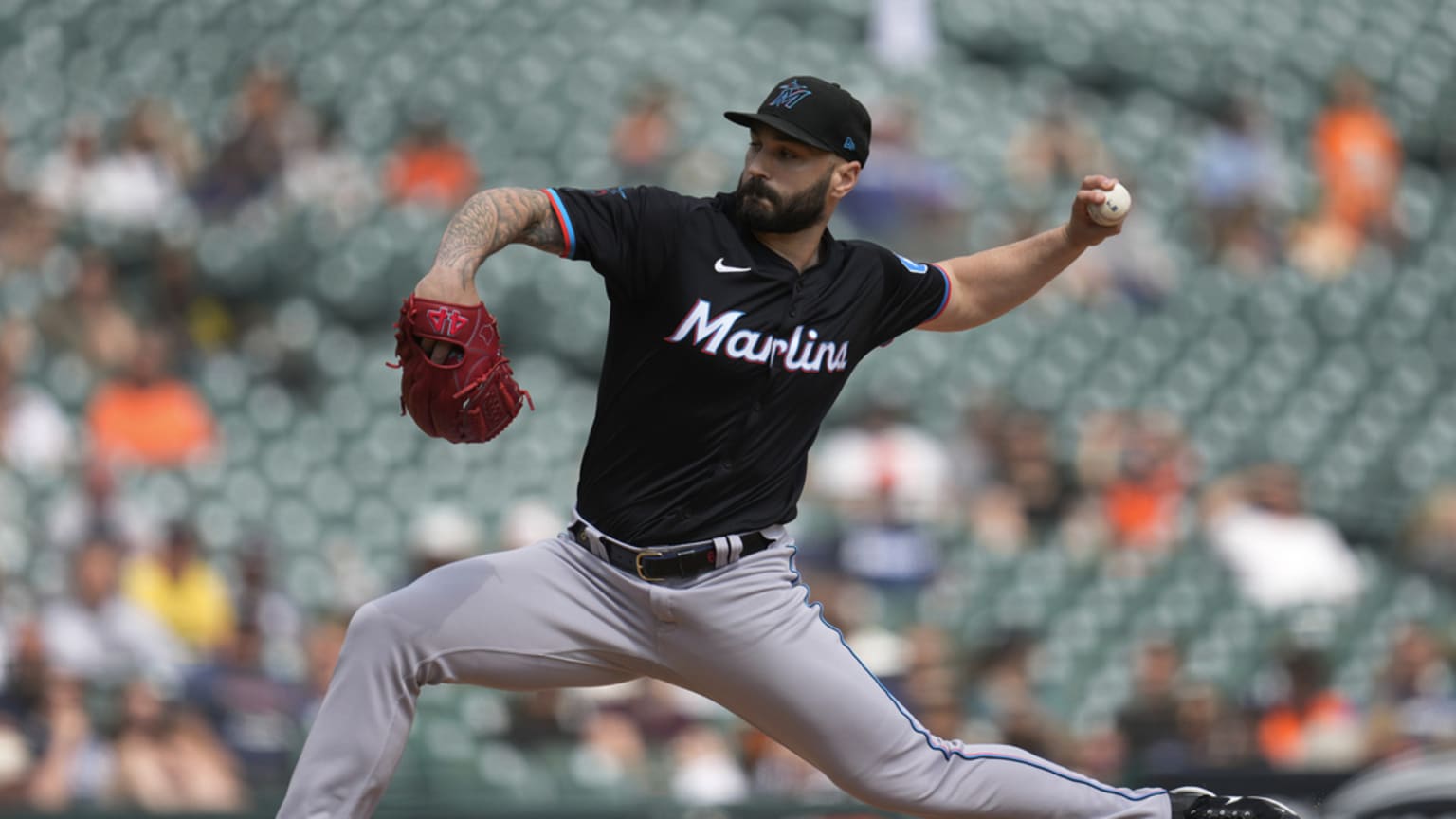 Tanner Scott seals the win with a strikeout | 05/15/2024 | Miami Marlins