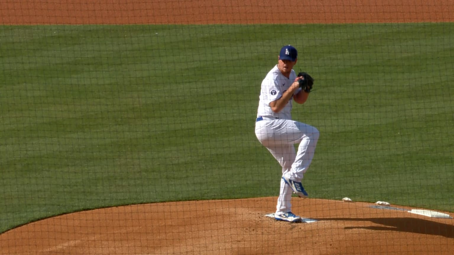 Caleb Ferguson strikes out Manny Machado in the 1st | 09/04/2022 | Los ...