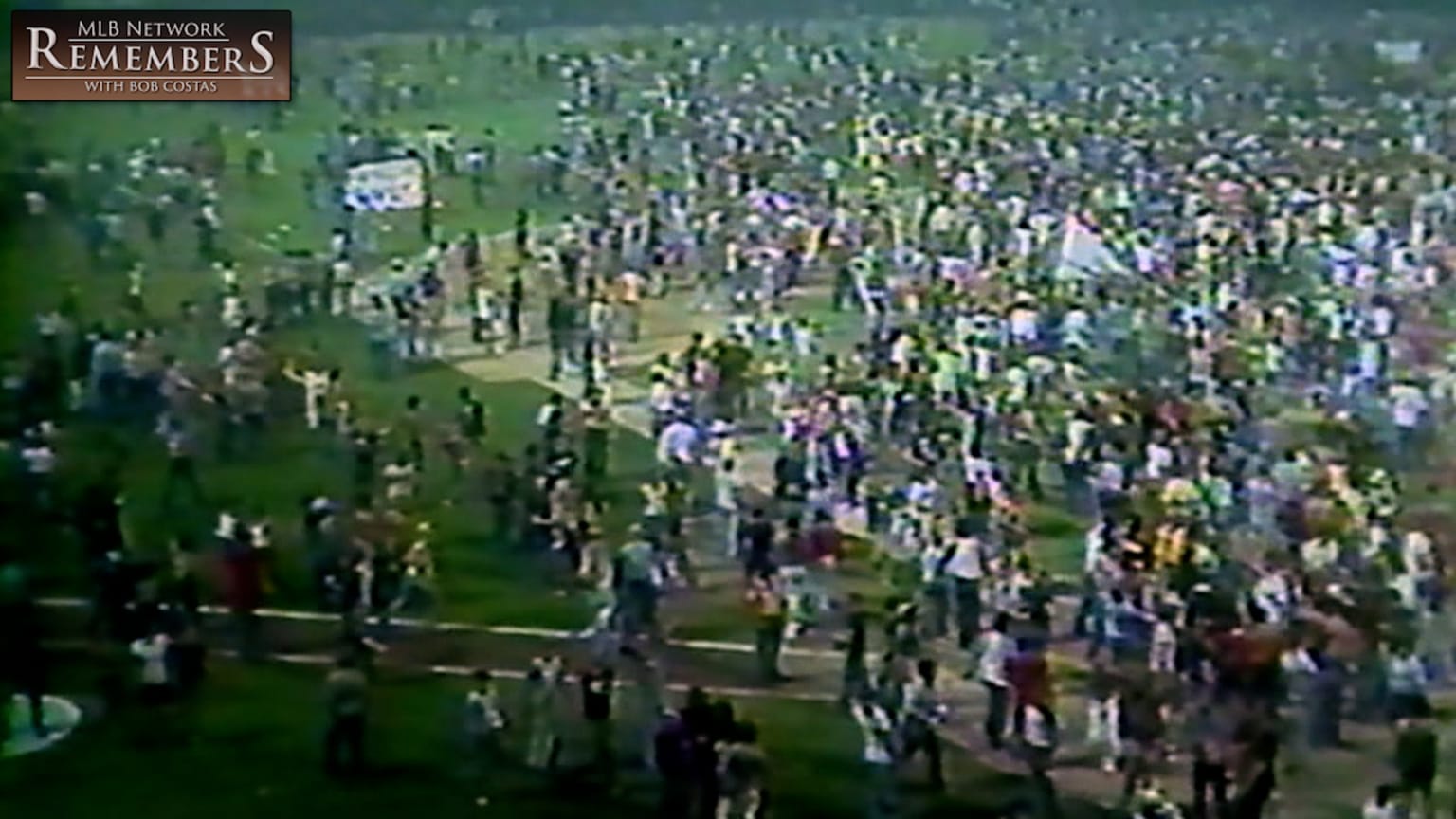 Remembering Disco Demolition Night | 07/12/1979 | MLB.com