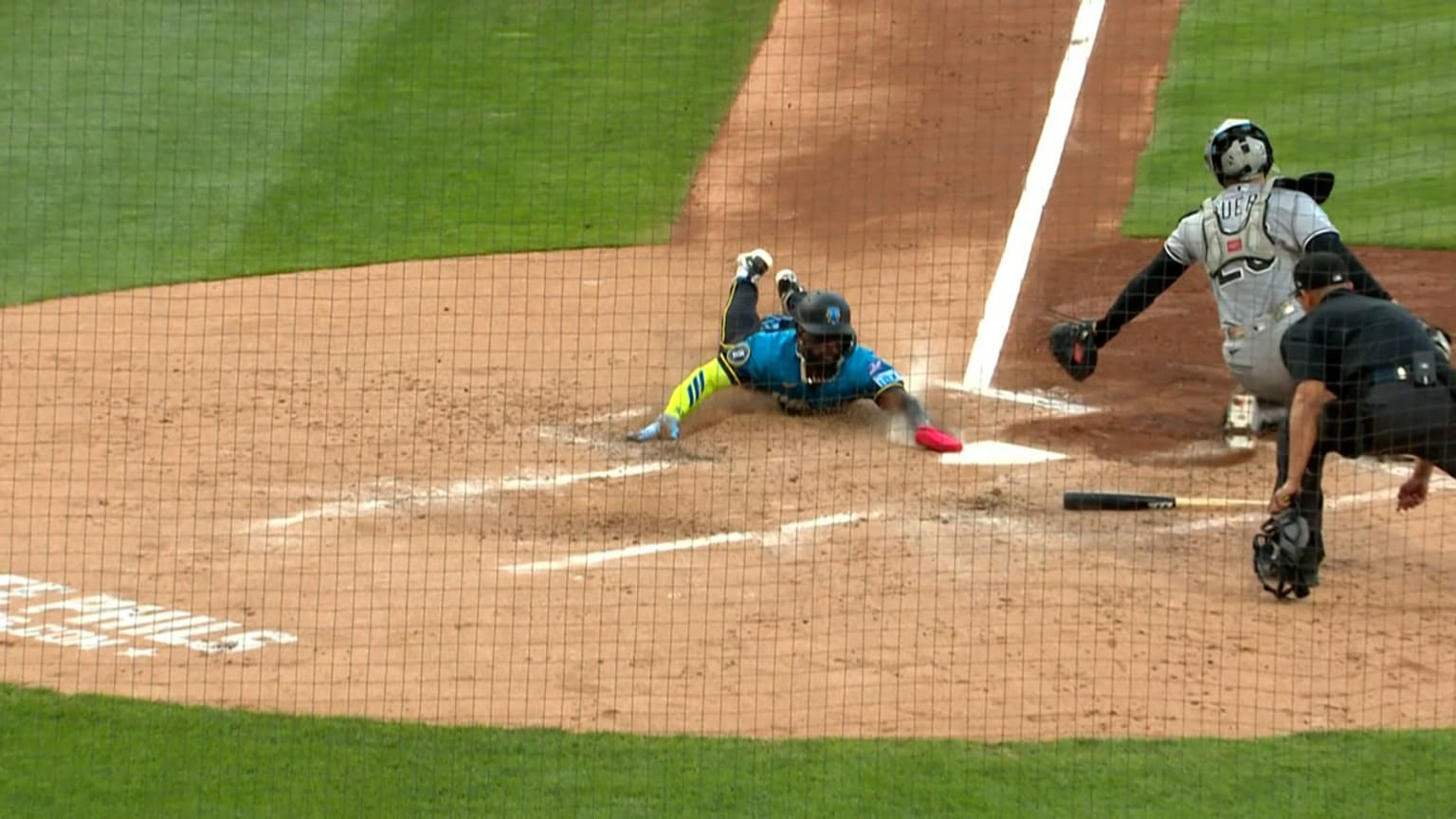 Trea Turner's RBI single | 06/05/2026 | Philadelphia Phillies