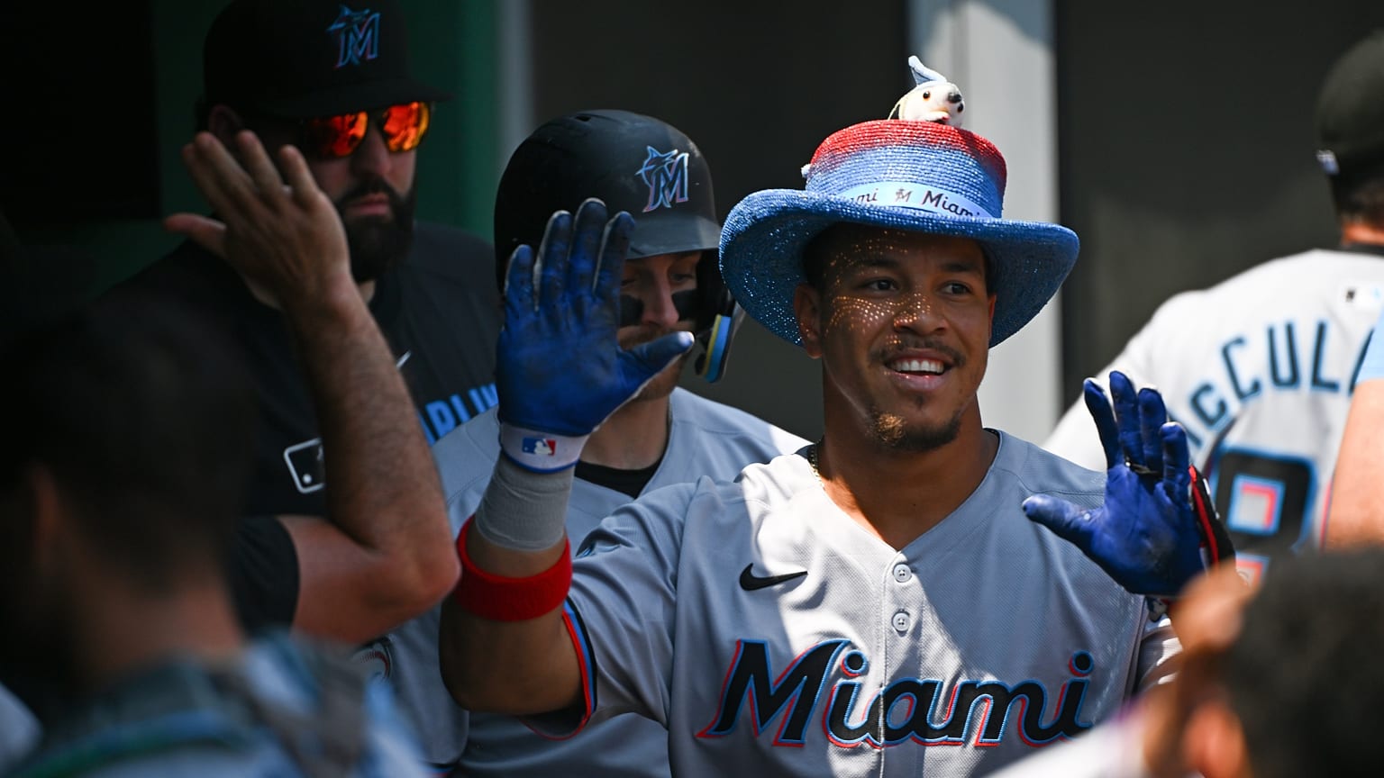 Heriberto Hernandez's first career home run | 06/11/2025 | MLB.com