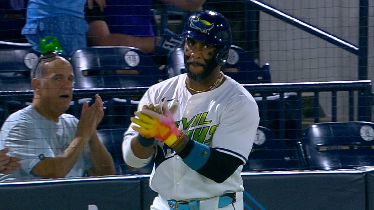 Yandy Díaz reaches on error, run scores | 09/06/2025 | Tampa Bay Rays