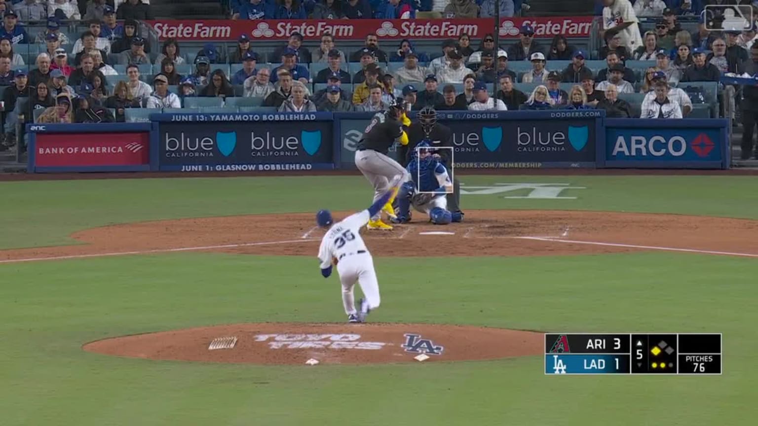 Joc Pederson flies out to center fielder Andy Pages. | 05/21/2024 | Los Angeles Dodgers