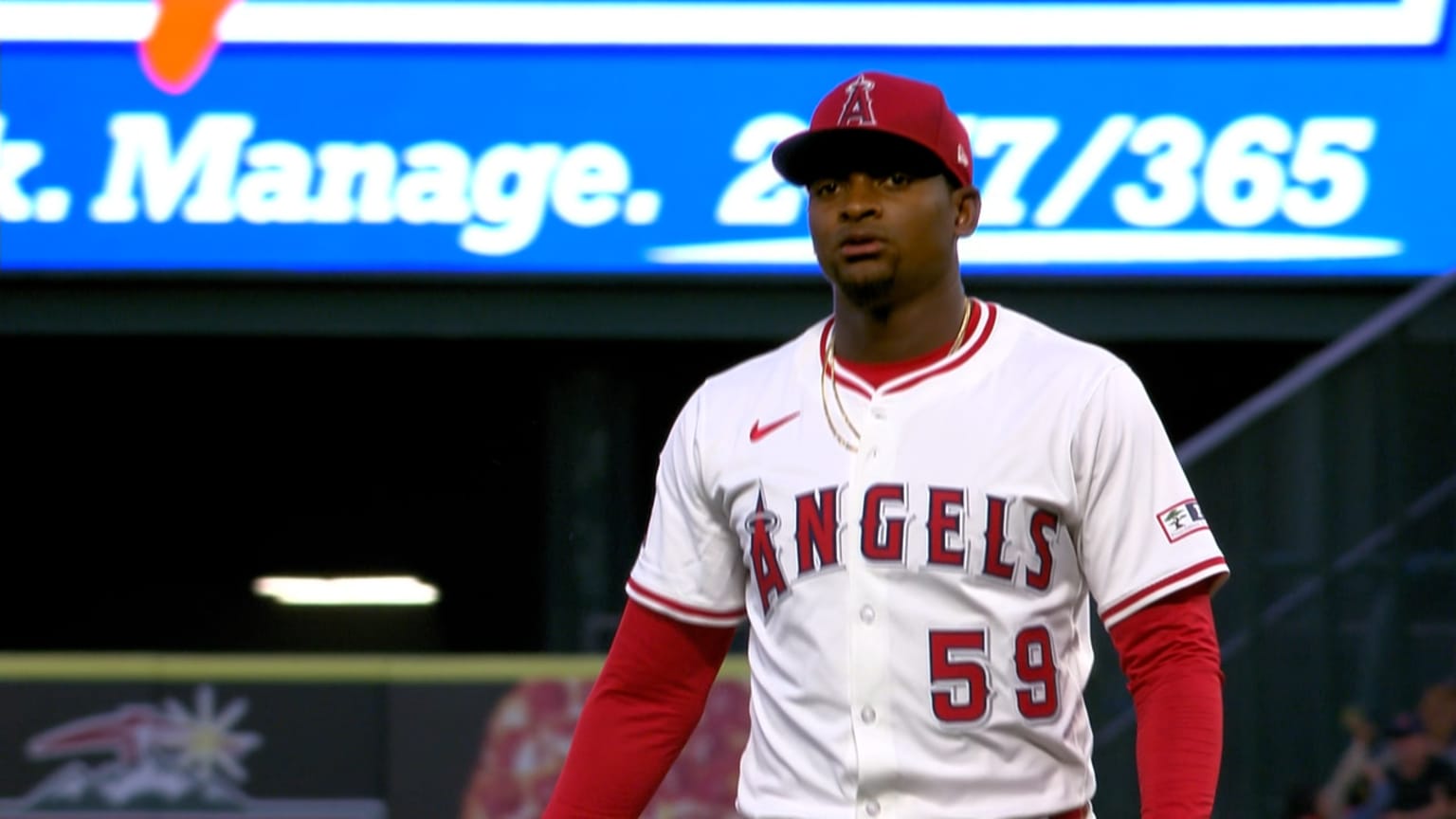 José Soriano strikes out Lane Thomas | 04/04/2025 | Los Angeles Angels