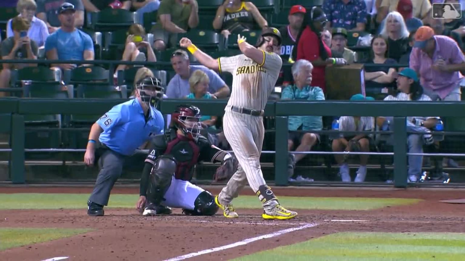 Matt Carpenter homers (3) to right field | 04/23/2023 | San Diego Padres