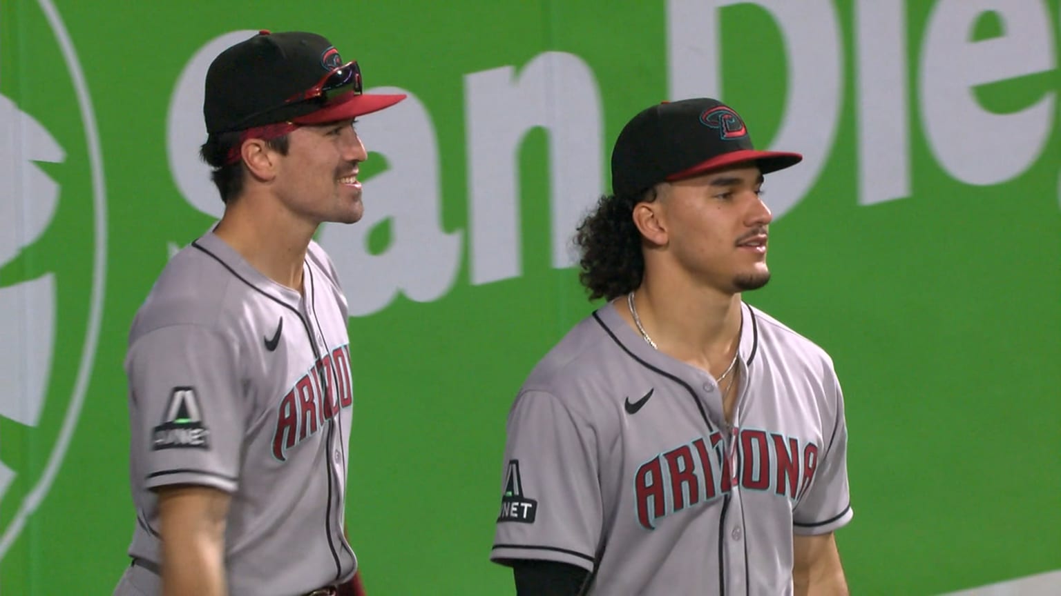 Alek Thomas' unbelievable sliding catch | 07/07/2025 | MLB.com