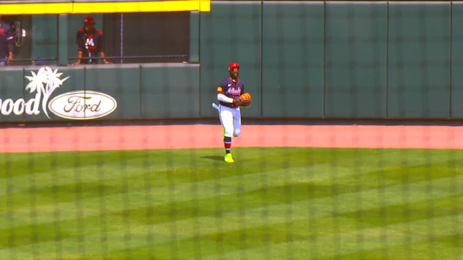 Michael Harris II's leaping catch | 03/04/2025 | MLB.com