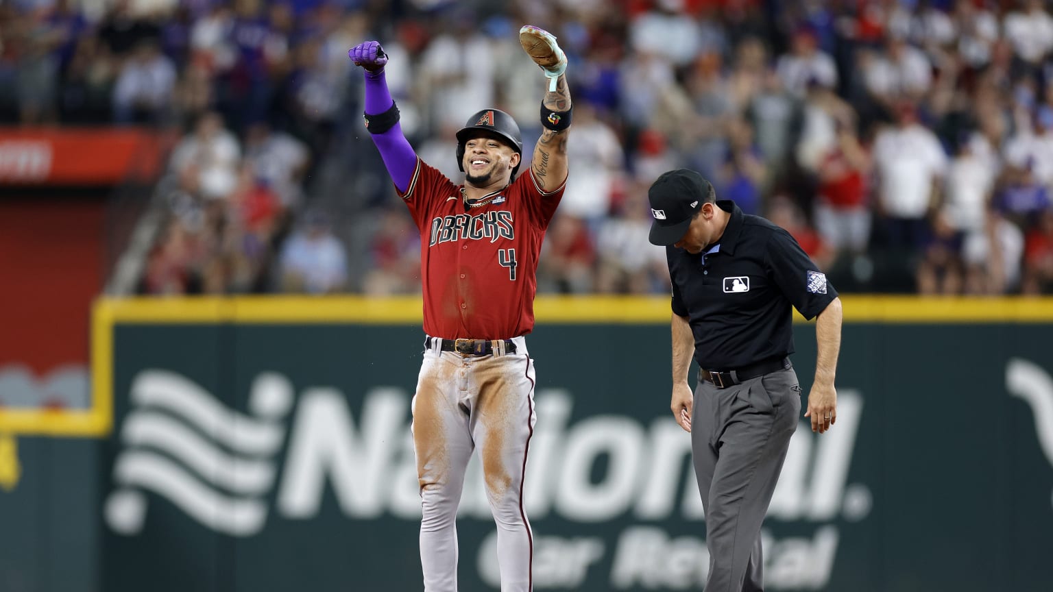 Stolen base means free Doritos Locos Tacos in the app | 10/27/2023 ...