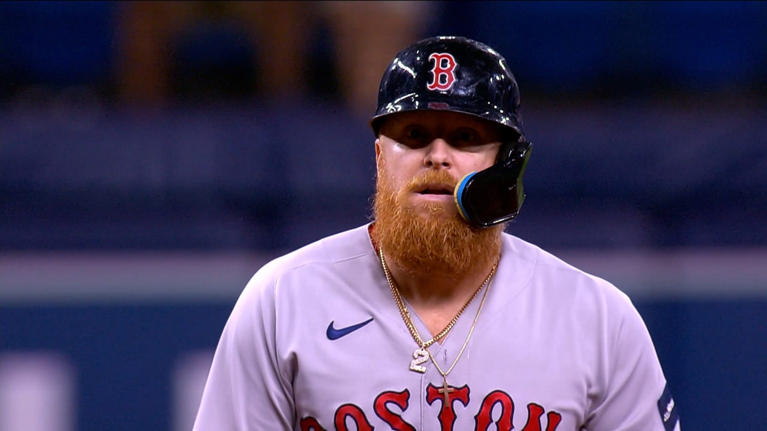 Justin Turner knocks an RBI single in the 6th inning | 09/05/2023 ...