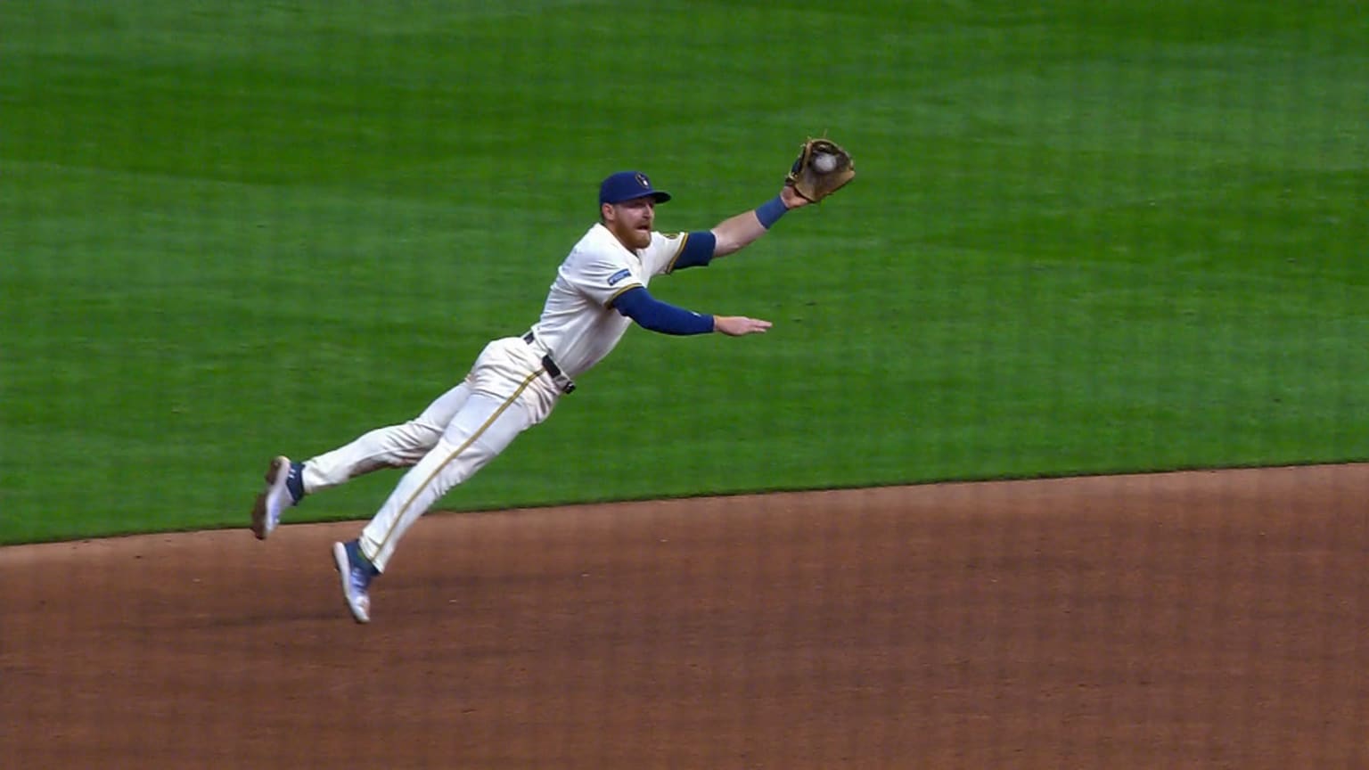 Oliver Dunn snags a line drive | 04/02/2024 | Milwaukee Brewers