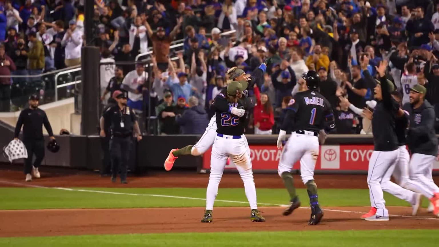 Francisco Lindor's walk-off single | Creator Cuts | 05/19/2023 | New ...