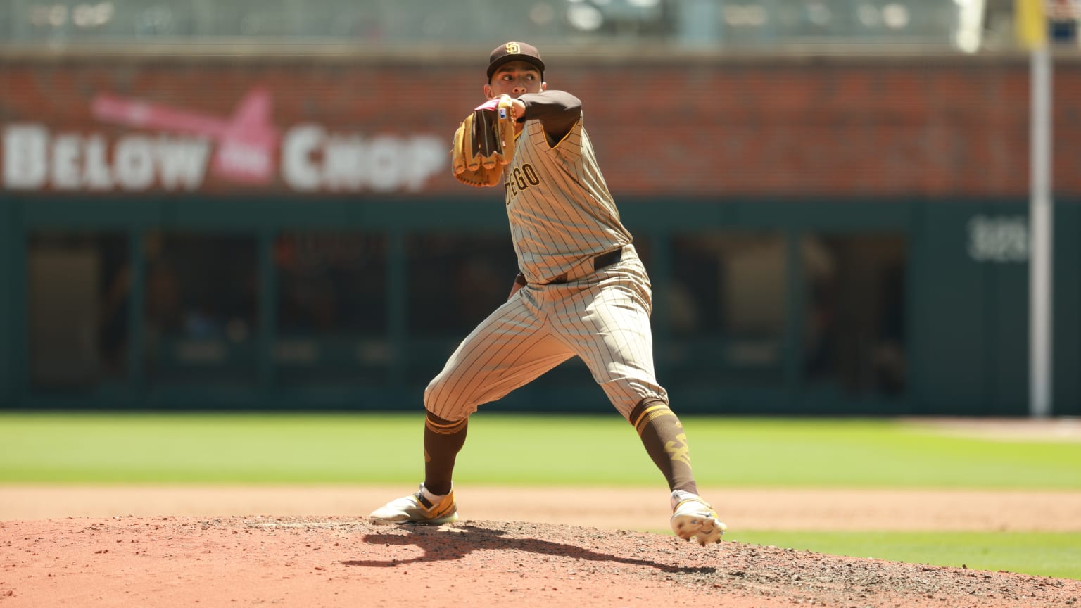 Robert Suarez secures the Padres' 6-5 win | 05/20/2024 | San Diego Padres