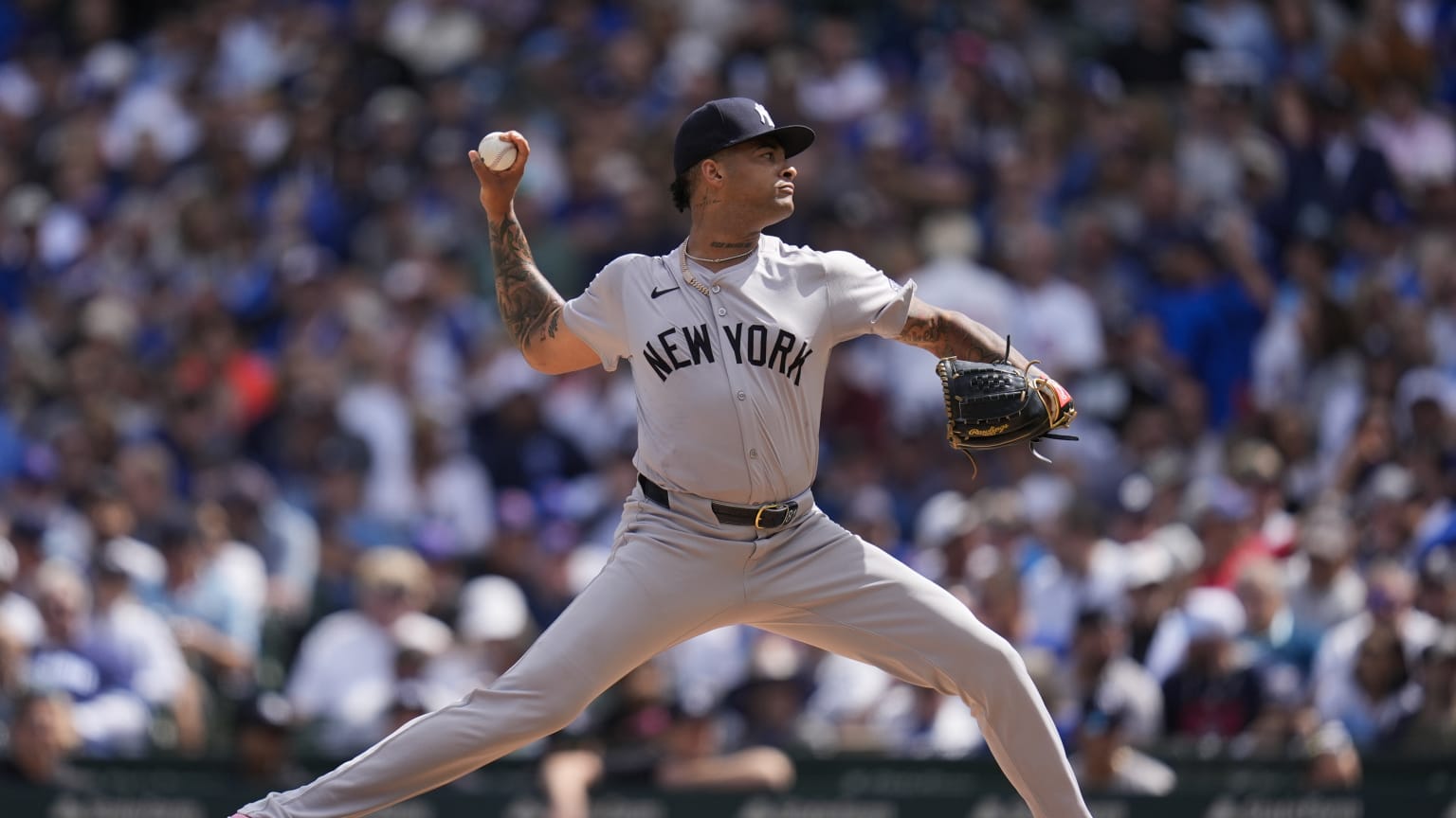 Luis Gil strikes out Isaac Paredes | 09/06/2024 | New York Yankees