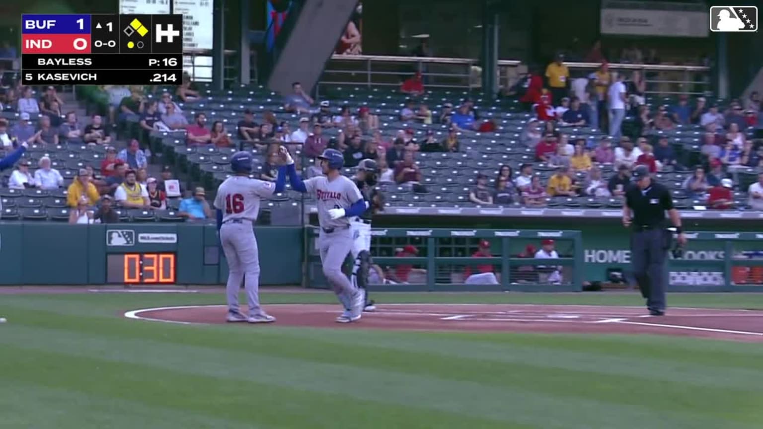 RJ Schreck lofts a 402-ft three-run homer | 08/27/2025 | MLB.com