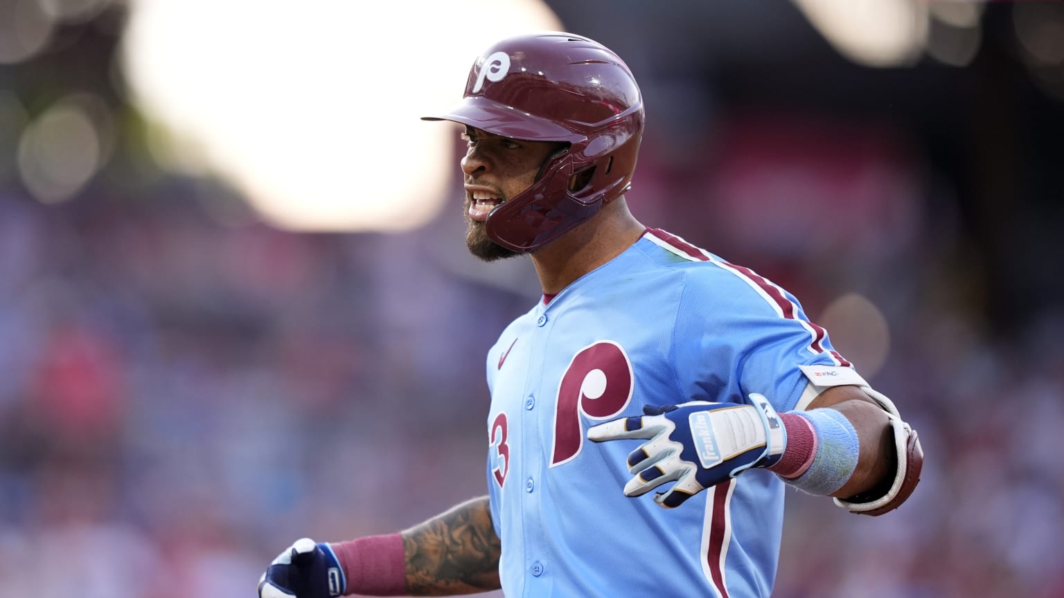 Edmundo Sosa's RBI single | 06/27/2024 | MLB.com