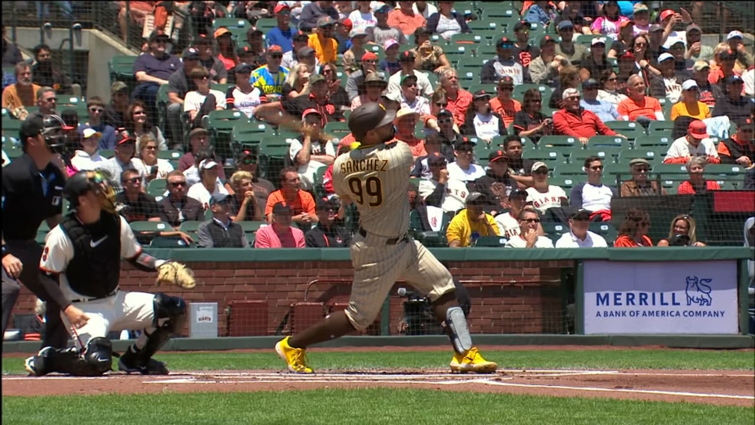 Gary Sánchez crushes a three-run jack to left-center | 06/22/2023 | MLB.com