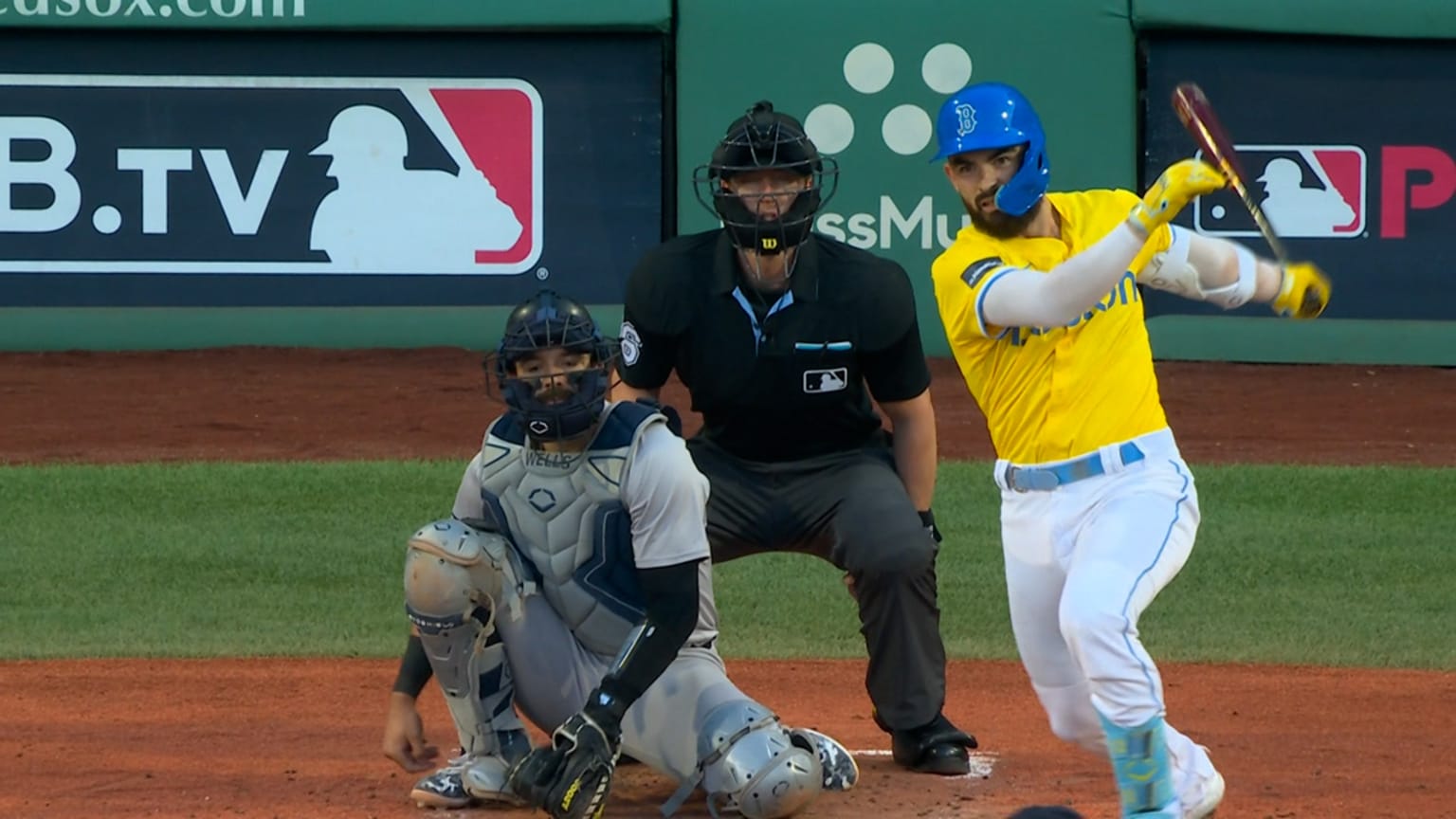 Connor Wong's RBI single | 06/15/2024 | Boston Red Sox
