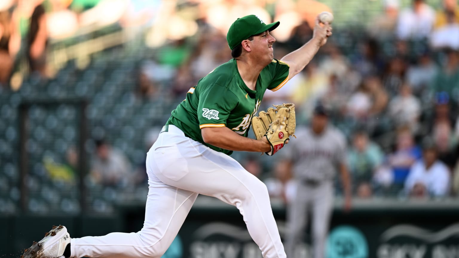 Jacob Lopez strikes out Locklear | 08/01/2025 | Athletics