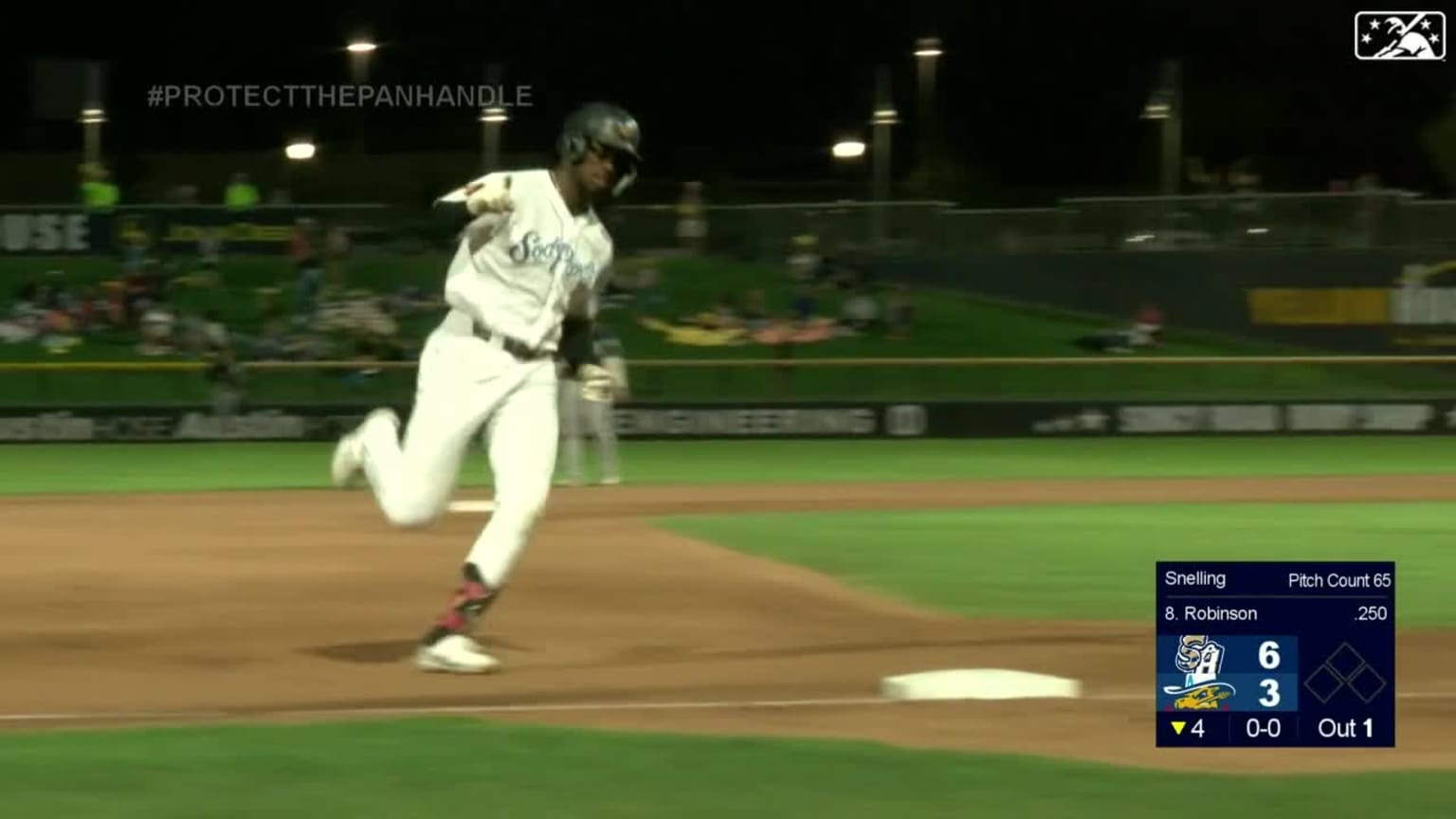 Kristian Robinson drives a homer in the 4th inning | 09/20/2023 ...