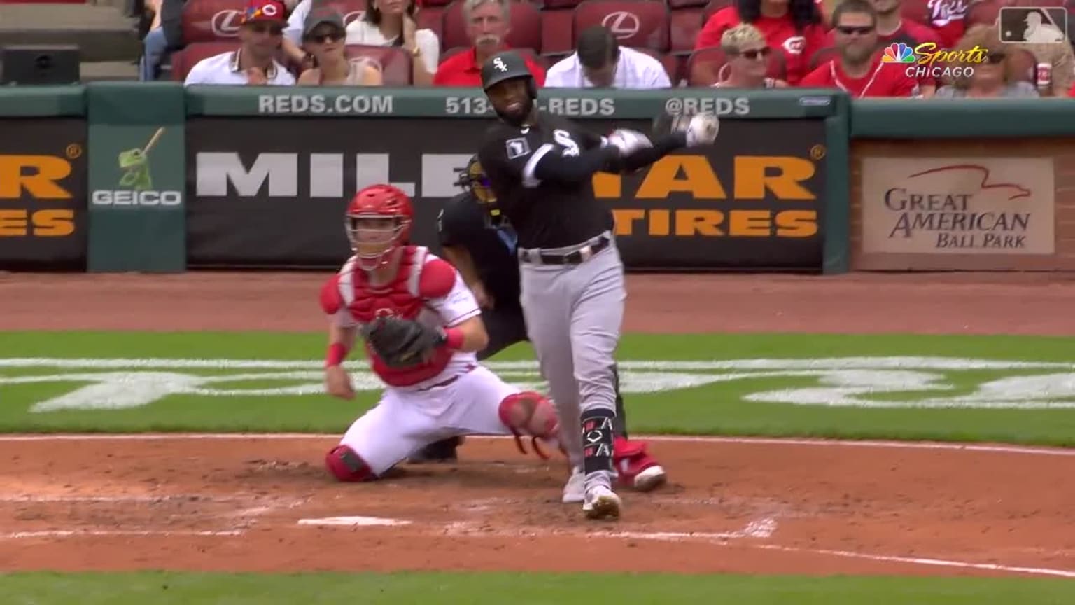 Luis Robert Jr. plates Andrew Vaughn with a single | 05/07/2023 ...