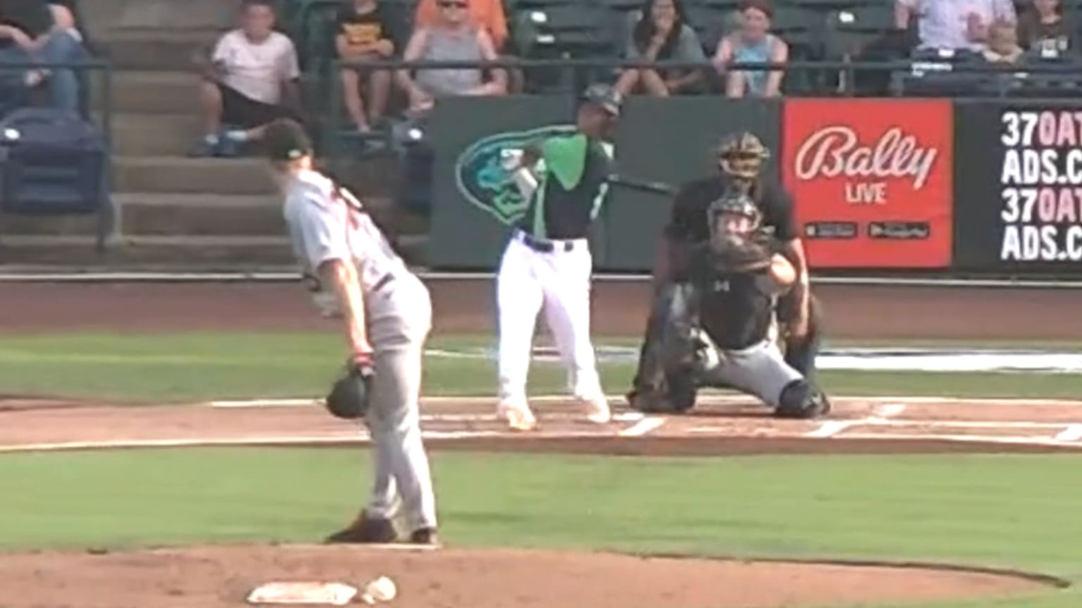 Jaison Chourio hits a double in the 1st inning | 25/08/2023 ...