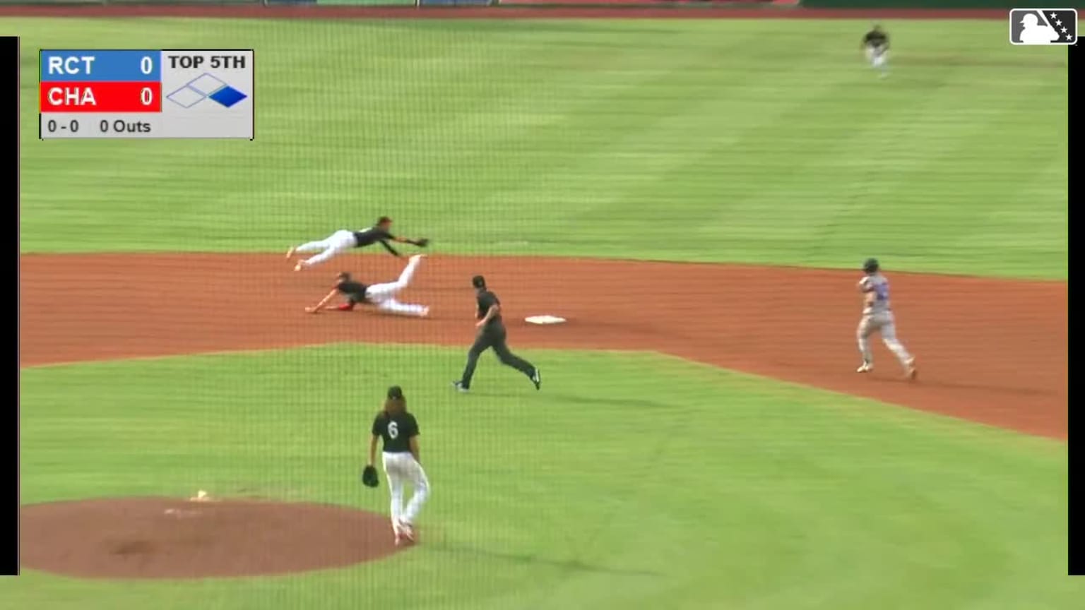 Dominic Pitelli's diving stop | 08/14/2024 | Cincinnati Reds