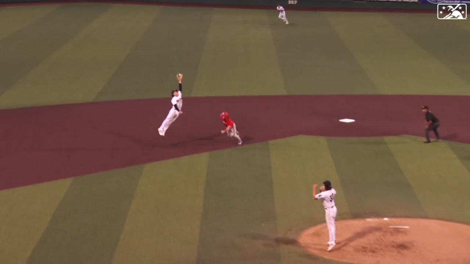 Mariners top prospect Cole Young's unassisted DP | 09/13/2023 | MLB.com