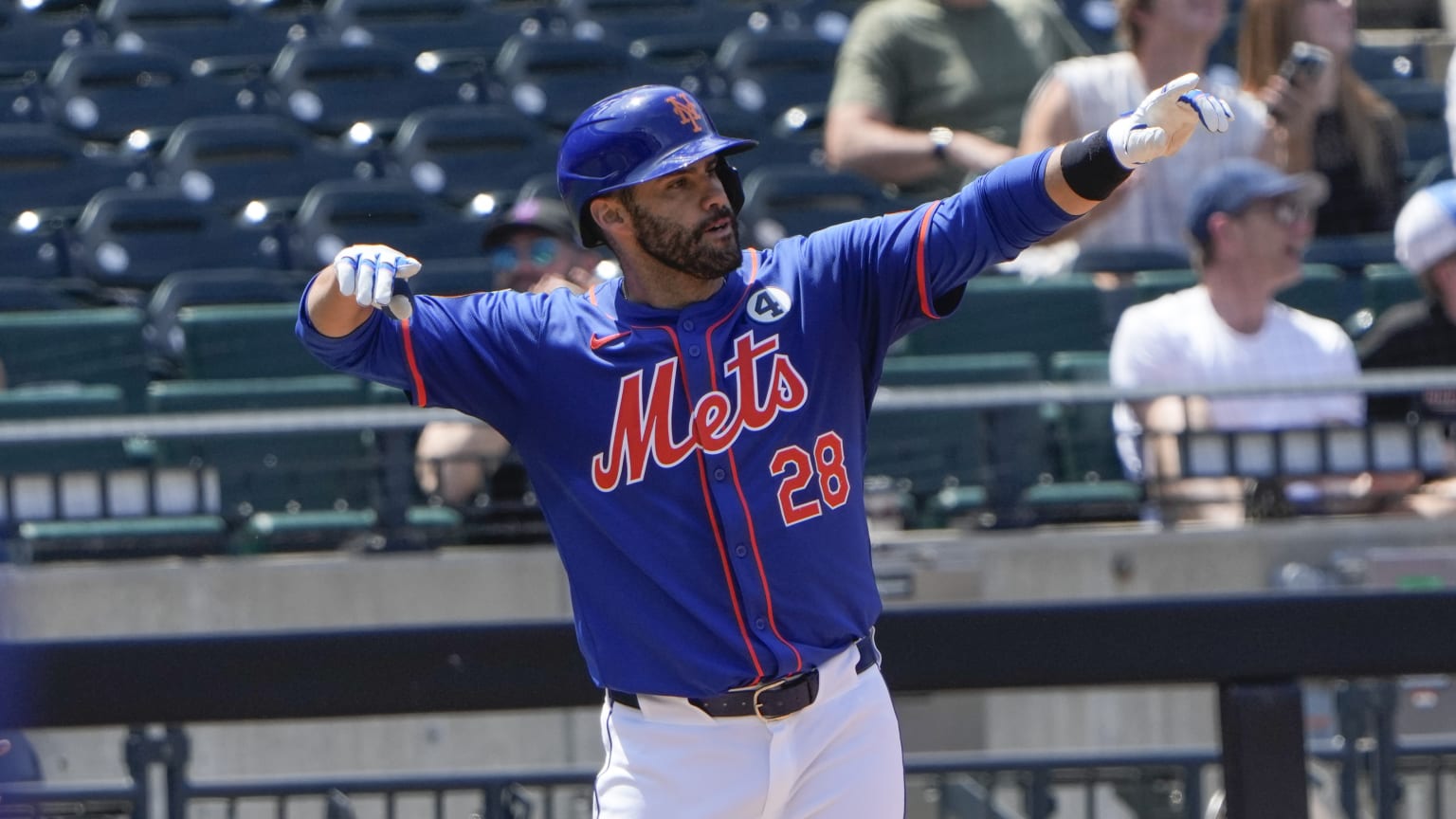 J.D. Martinez's RBI triple | 06/02/2024 | MLB.com